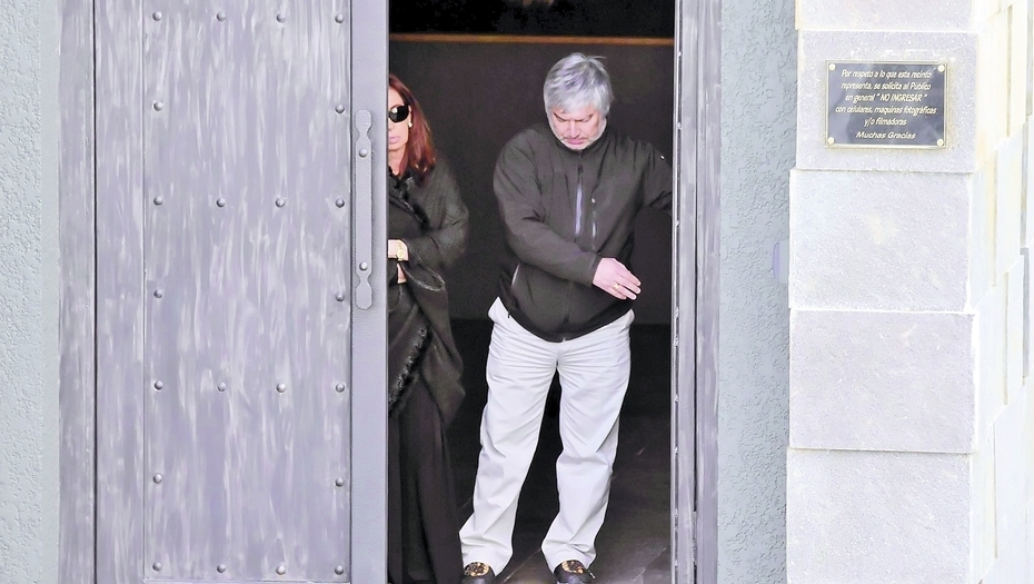 Cristina Kirchner Máximo Y Lázaro Báez La Sociedad Perfecta Que Los