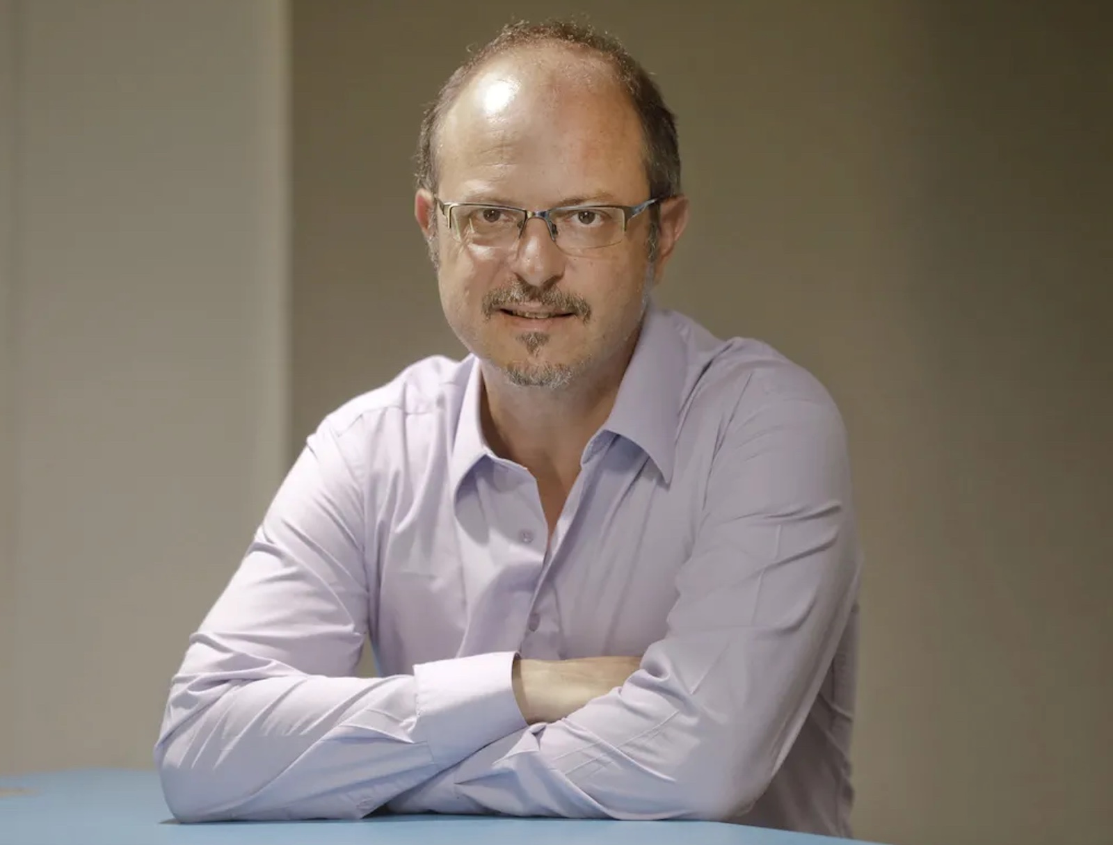 Se oficializó la renuncia del asesor presidencial Alejandro Grimson ...