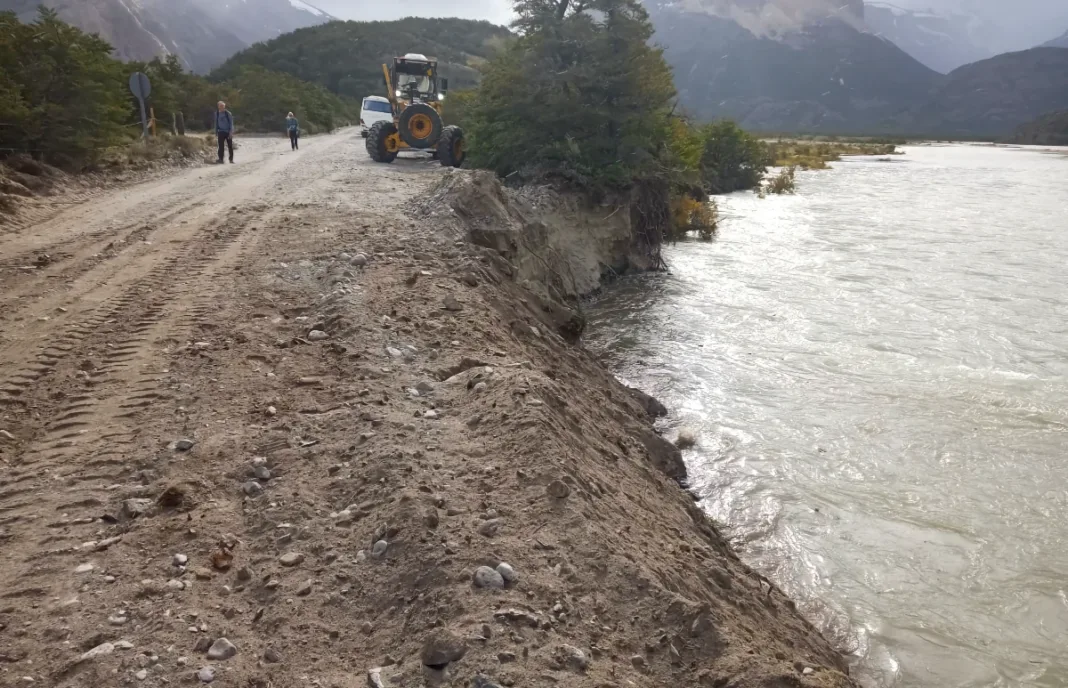 Cortan la Ruta 41 hacia Lago del Desierto por crecida del río Las ...